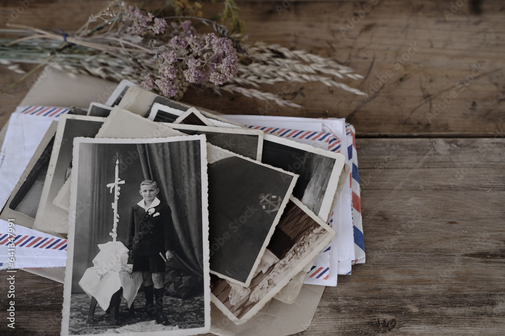 black old family photos, stack of old family vintage photographs of 50s ...