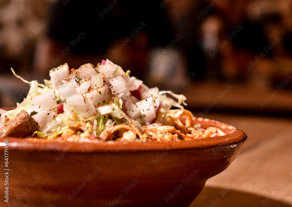 Pozole mexicano platillo tipico de maiz con carne fiestas patrias en ...