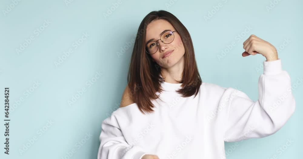 Feminism and women power. Do it! Self assured proud woman brags about ...