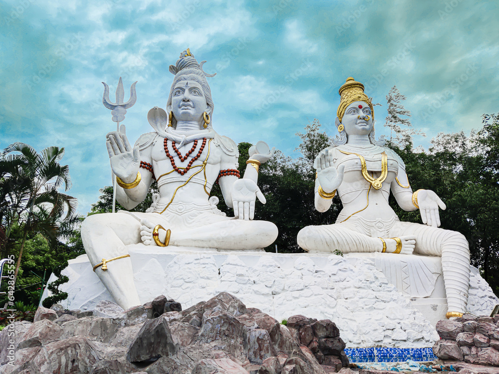 Shiva Parvathi statues on Kailasagiri hill in Andhra Pradesh state ...