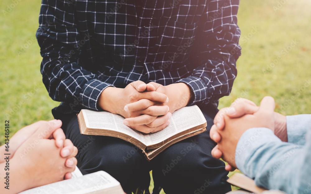 Christian life bible study concept Group of Christian friends sitting ...