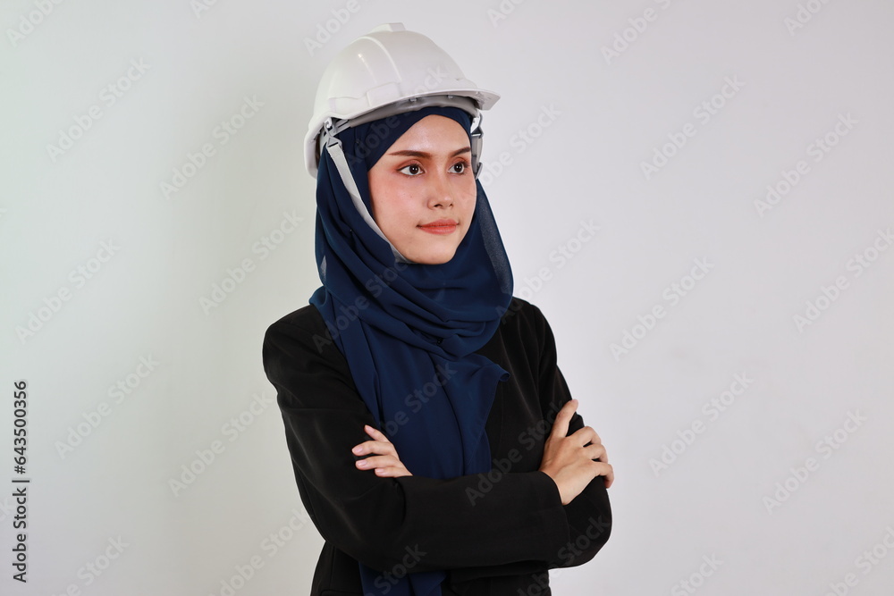 Bueautiful engineer young asian woman wearing blue muslim suit smiling ...