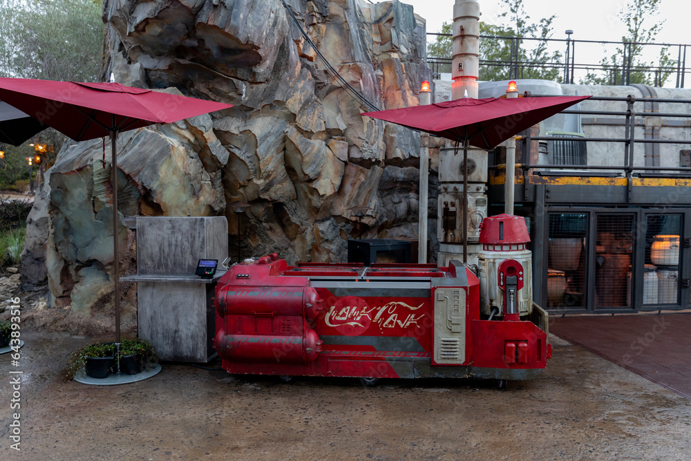 Foto de Coca-Cola at Disney's Star Wars: Galaxy's Edge Theme Park at ...