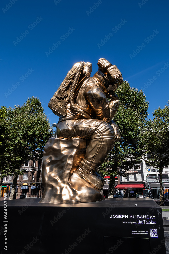 Sculpture called "The Thinker" by Joseph Klibansky was installed July ...