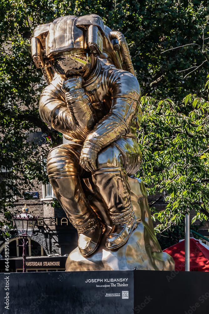 Sculpture called "The Thinker" by Joseph Klibansky was installed July ...