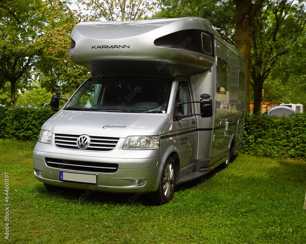 VW T5 Karmann Colorado 600 H Alkoven 2.5 TDI Stock Photo | Adobe Stock