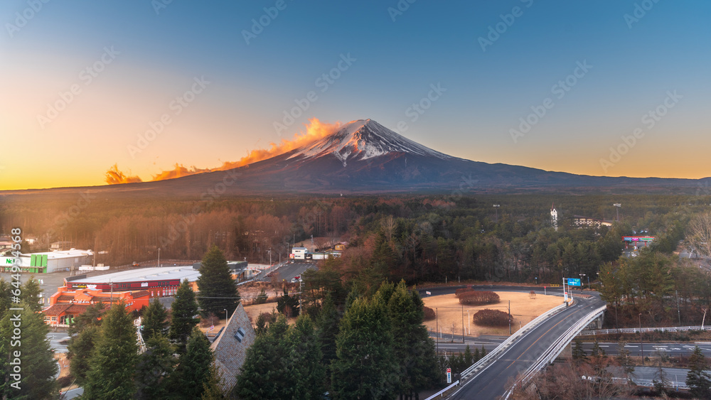 Japan - 21 JAN, 2019 : Fuji mountain from kawaguchiko lake, Mount Fuji ...