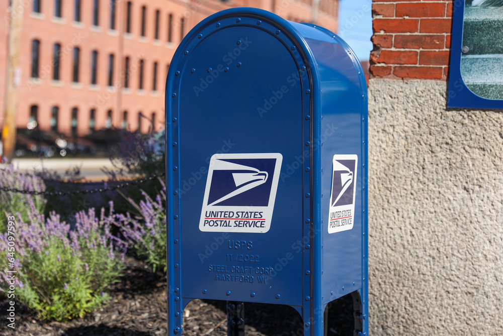 Chicago, IL, USA, Sept 7, 2023, USPS sign, a symbol of worldwide mail ...