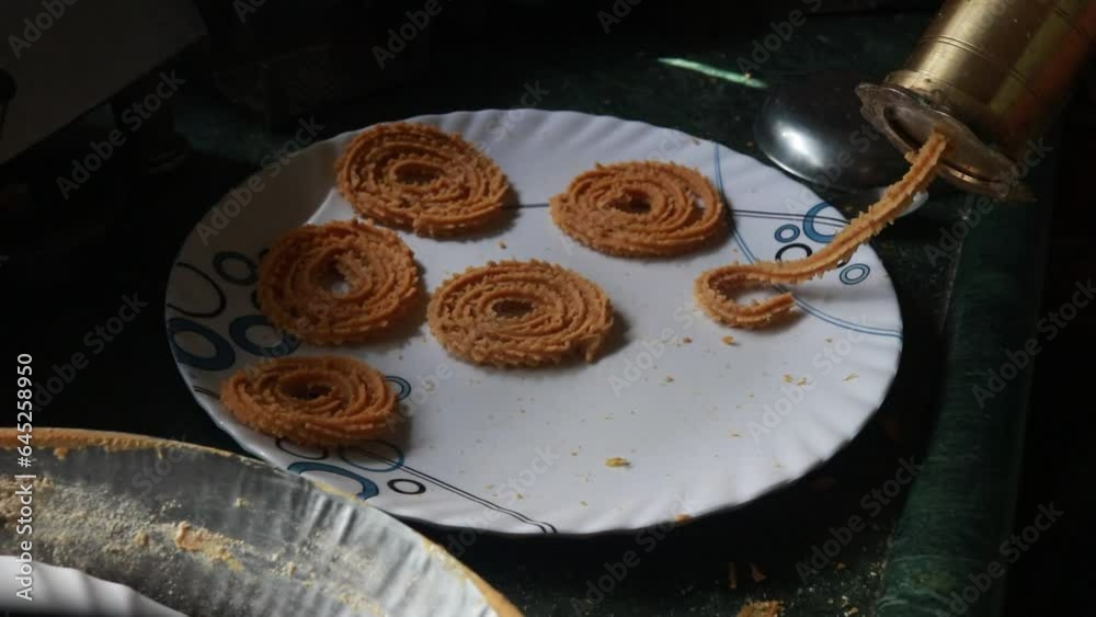 Making special form of the traditional Chakli. Twisted Crispy Chakli ...