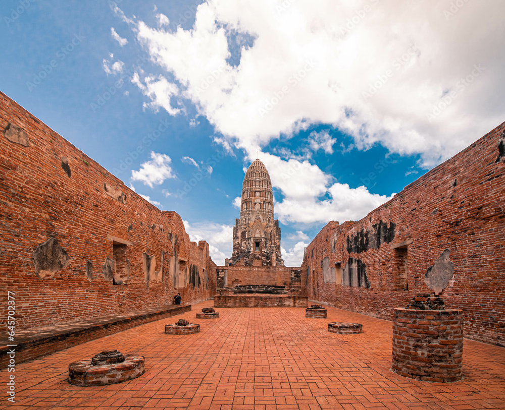 Landscape Historical Park in Ayutthaya. The ancient temple that ...