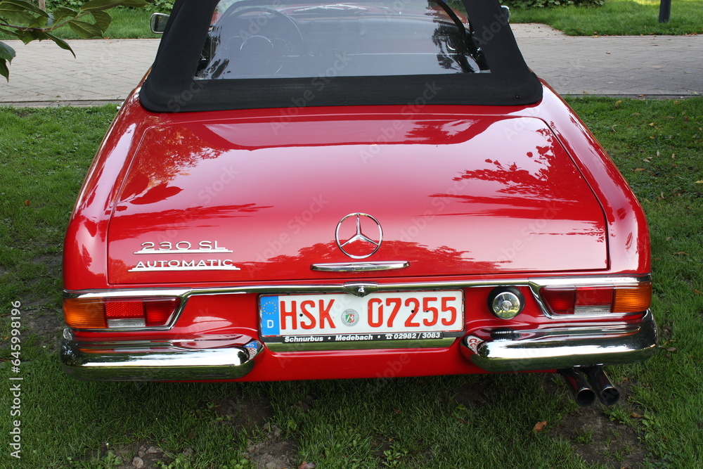 Rear view, front view, Mercedes, 230 SL, Automatic, Cabriolet, built in ...