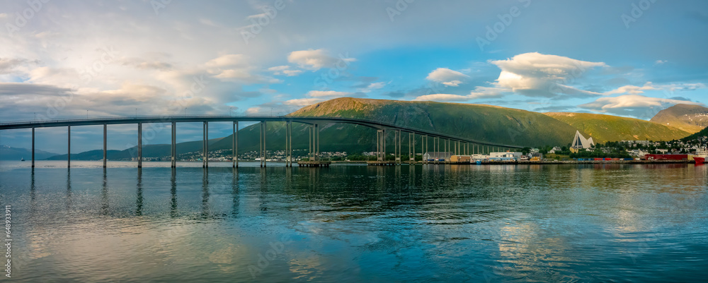 Tromsø city bridge, crossing the Tromsøysundet strait between ...