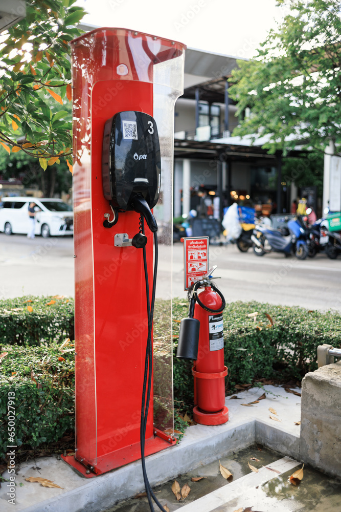 On-ion EV Charging Station at Crystal Design Center CDC, Bangkok ...