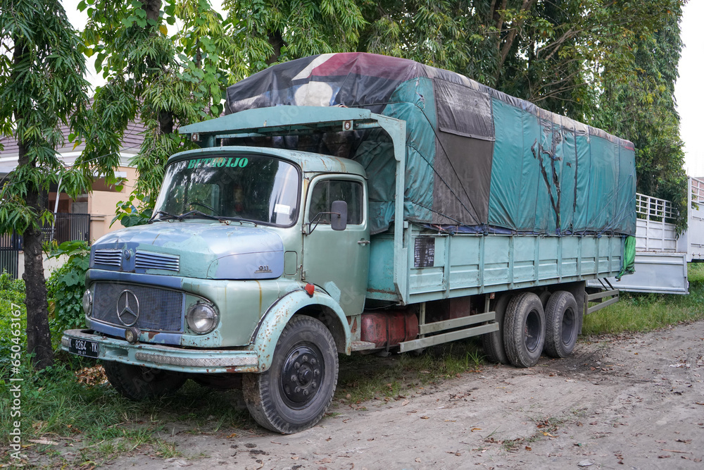 Kudus, Indonesia - September, 2023 : The Mercedes-Benz 911 "Kurzhauber ...