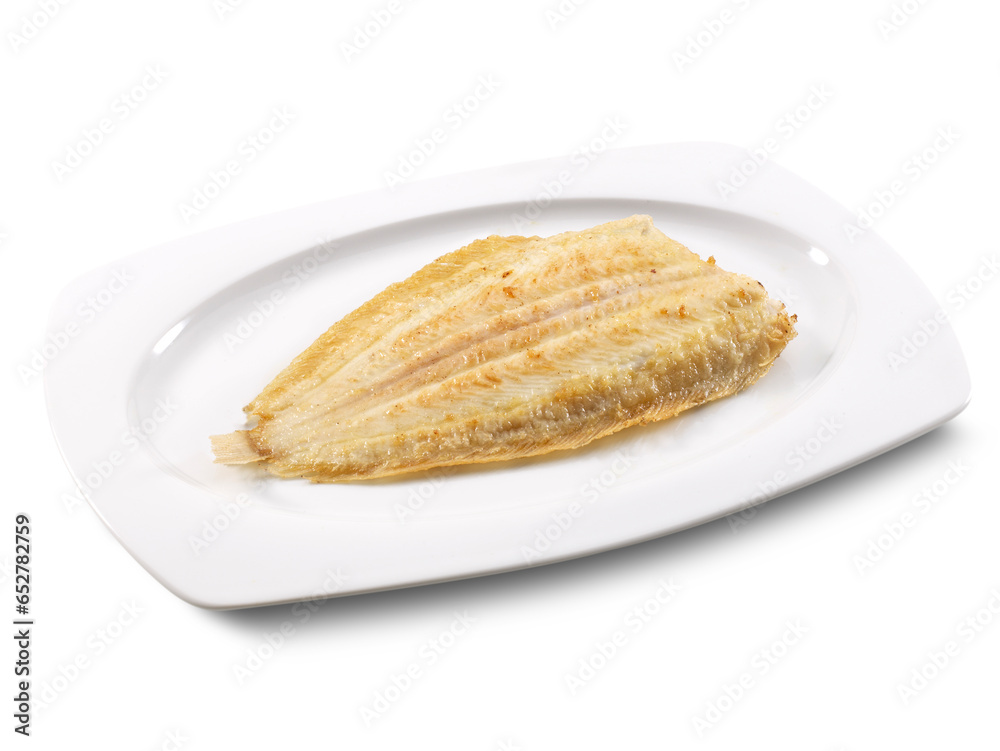 Lenguado a la plancha sobre plato en fondo blanco, vista cenital ...