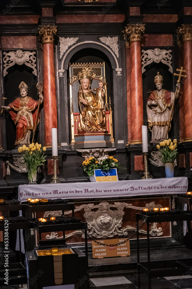 Interior of Saint Lambertus church (Lambertuskirche, built in 1206) is ...