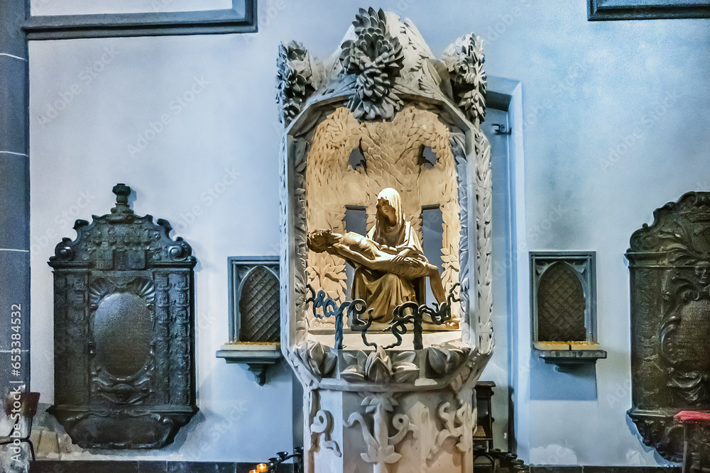 Interior of Saint Lambertus church (Lambertuskirche, built in 1206) is ...