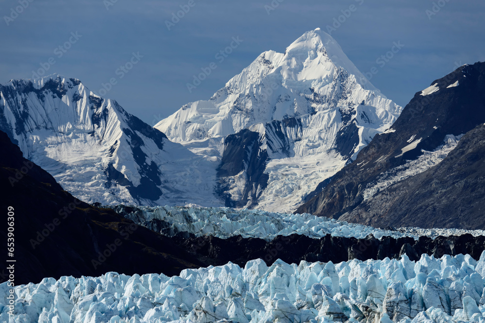 View of the Margerie Glacier from the Tarr Inlet at Glacier Bay ...
