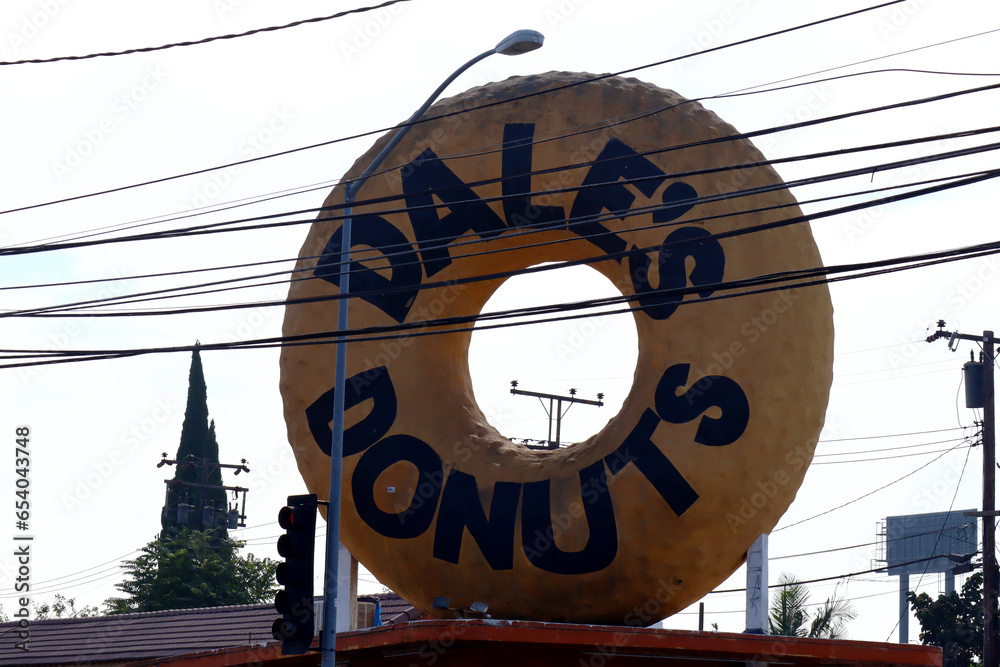 Compton (Los Angeles County), California – September 27, 2023: DALE'S ...