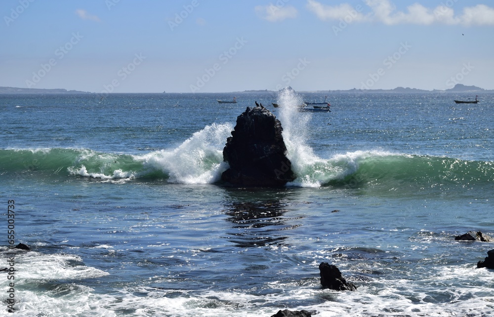 Pacific Ocean Coast in Chile: A stunning blend of rugged cliffs ...