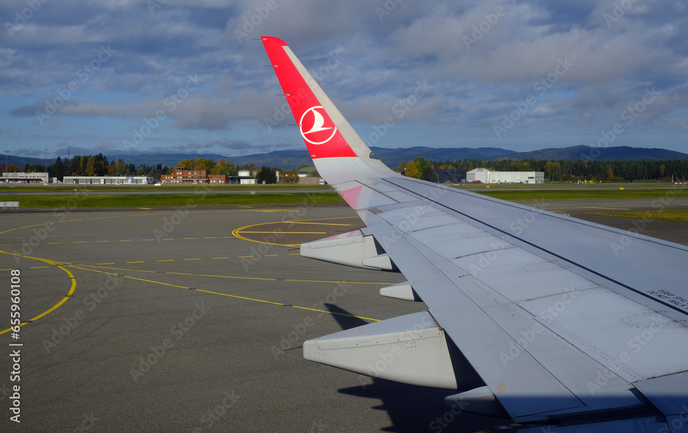 Airbus A321 wing, Turkish Airlines THY taxying at Oslo OSL airport ...