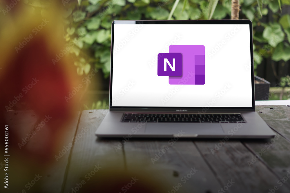 Microsoft OneNote logo, note-taking software, developed by Microsoft ...