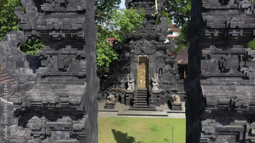 Bali temple beautiful Hindu temple on tropical island Bali, Indonesia ...