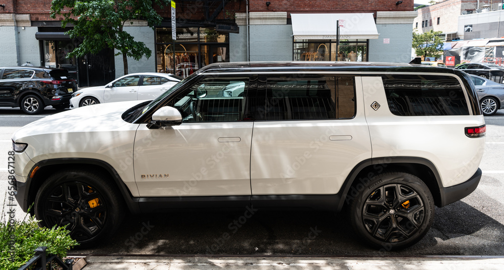 New York City, USA - August 06, 2023: Rivian R1S SUV white electric car ...