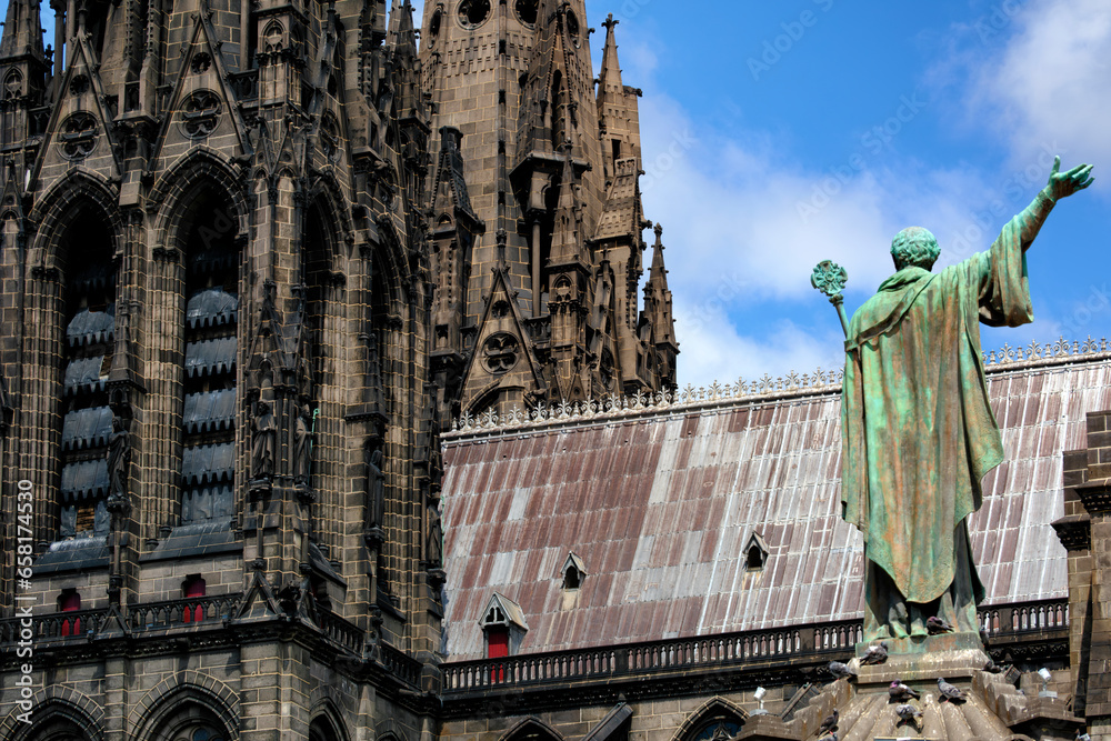 Clermont-Ferrand city gothic cathedral Notre-Dame-de-l'Assomption ...