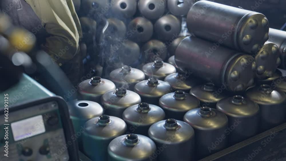 Vidéo Stock Fire extinguisher production process. Parts of fire ...