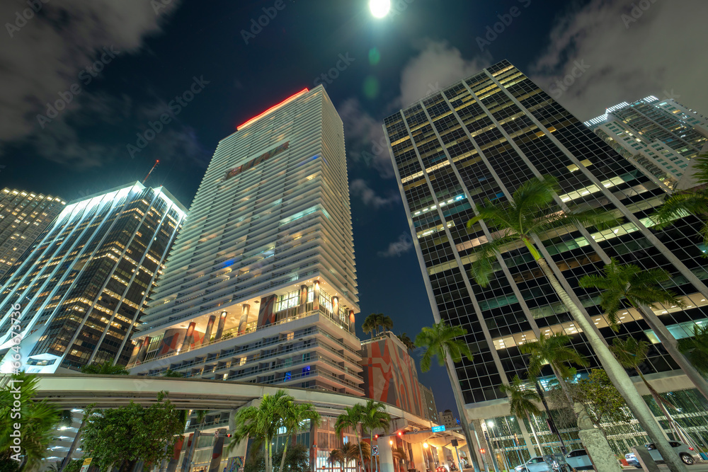 Night urban landscape of downtown district of Miami Brickell in Florida ...