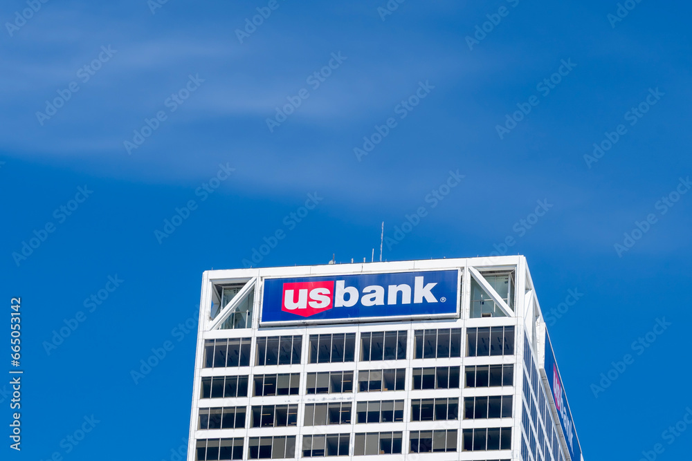 U.S. Bank logo sign on the office building. Milwaukee, Wisconsin, USA - May 3, 2023. U.S. Bank ...