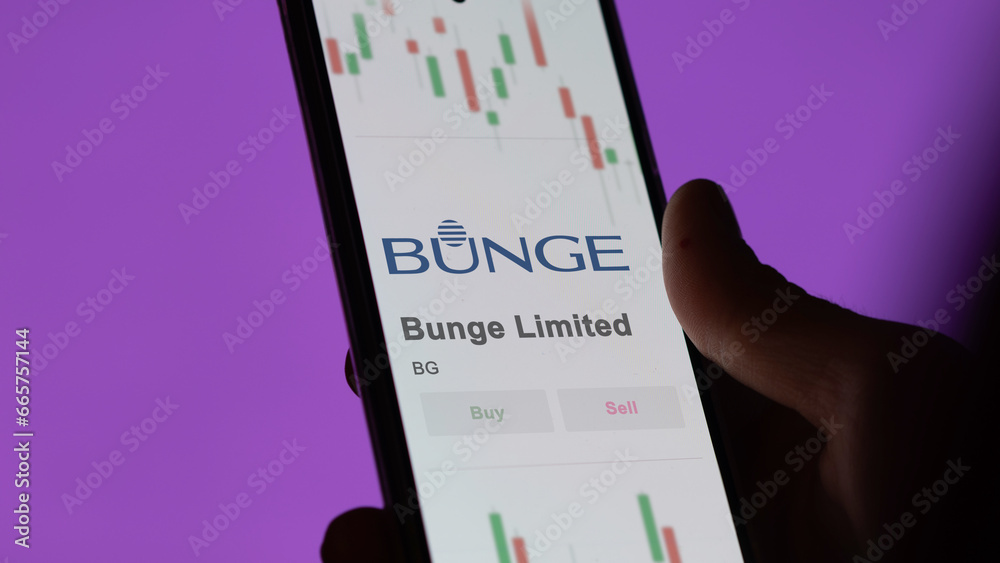 Foto de 21th October 2023 Chesterfield, Missouri. The logo of Bunge ...