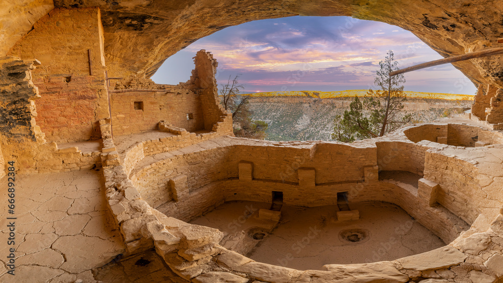 Cliff dwellings are ancient structures build by the Native American ...