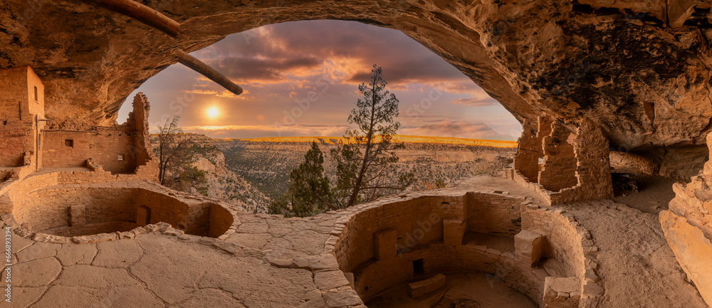 Cliff dwellings are ancient structures build by the Native American ...