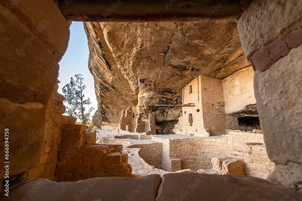 Cliff dwellings are ancient structures build by the Native American ...