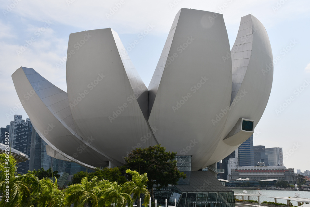 Singapore, Singapore - August 22, 2019: The lotus flower-shaped ...