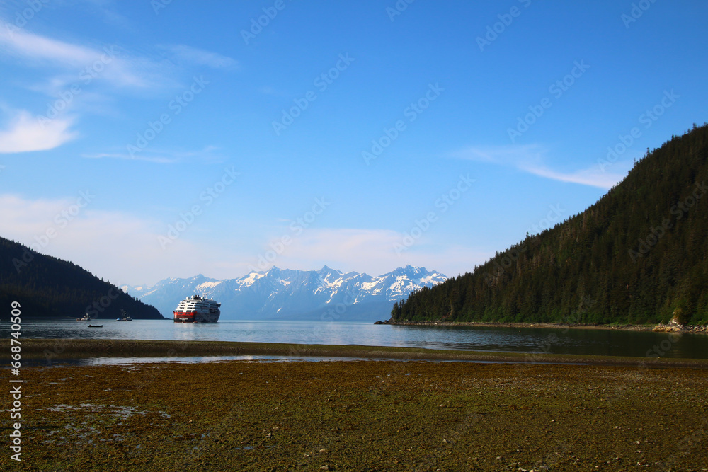 MS Roald Amundsen anchored in William Henry Bay in the US state of Alaska Stock Photo | Adobe Stock