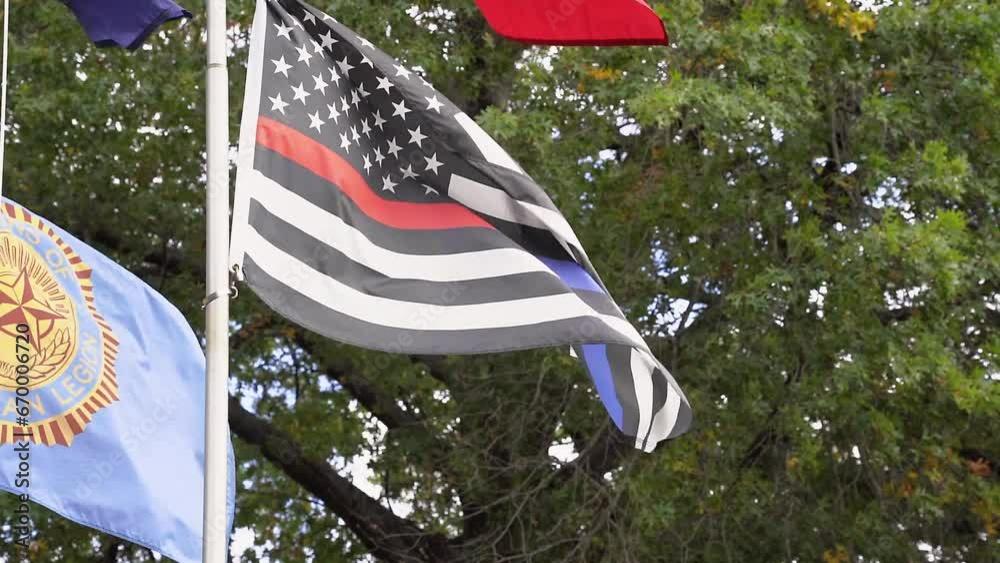 Real First responder United States flag supporting the US Fire ...