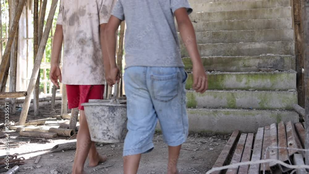 Poor children forced to do construction work, child labor, abuse To the ...