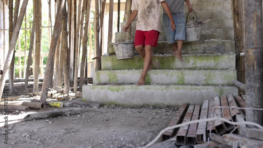 Poor children forced to do construction work, child labor, abuse To the ...