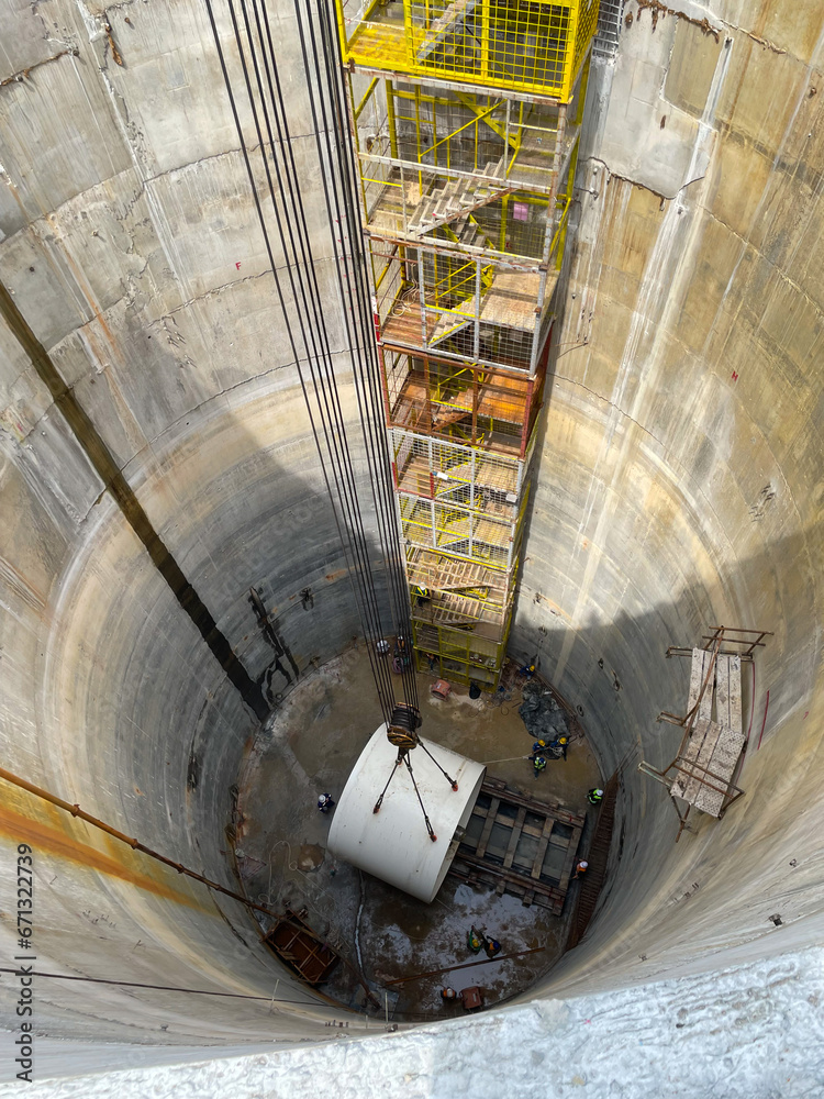 Lift the drill head of tunnel boring machine into the construction ...