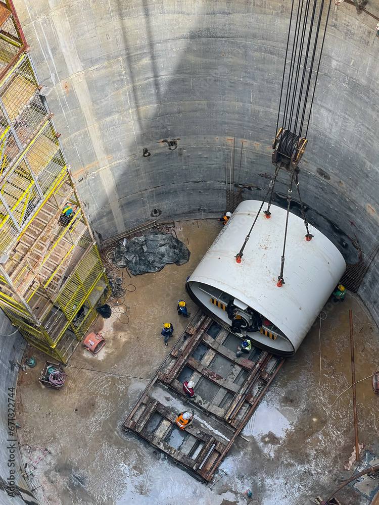 Lift the drill head of tunnel boring machine into the construction ...