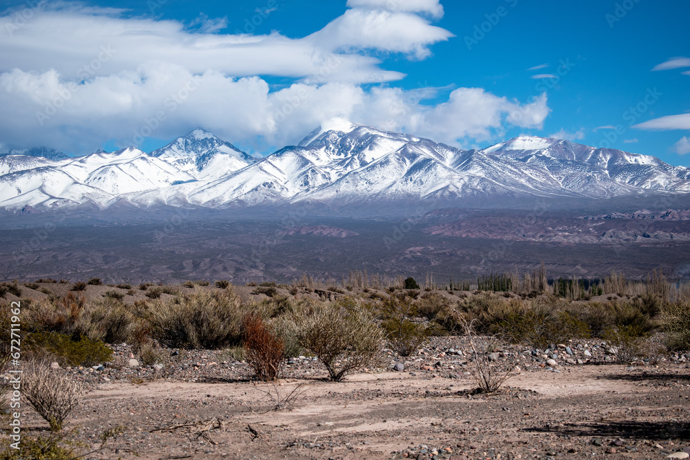 Hermoso paisaje de la cordillera de los Andes, en Argentina Stock Photo ...