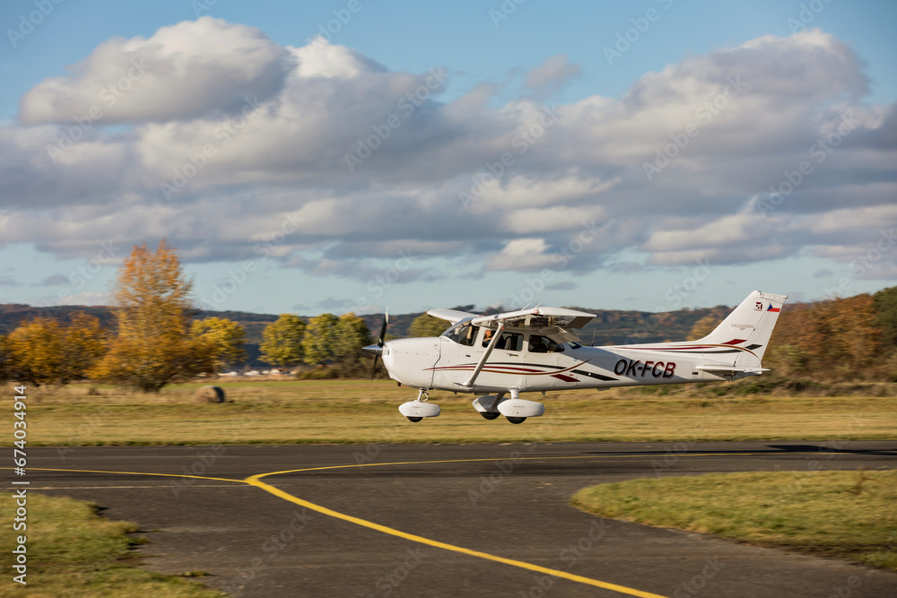 DLOUHA LHOTA, CZECH REPUBLIC - 11 Nov 2023. Cessna 172S Skyhawk SP ...