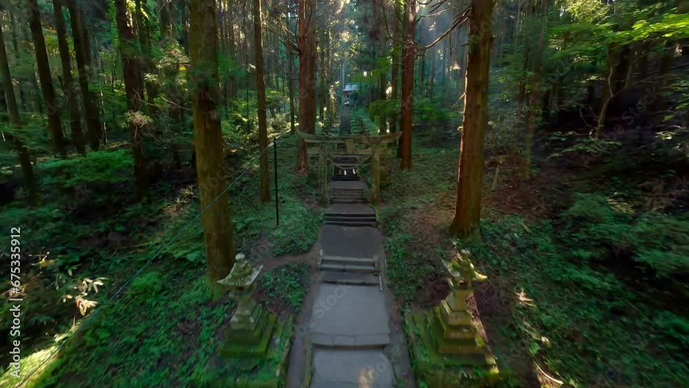 kumamoto japan fpv drone 4K Kamishikimi Kumanoza Shrine Stock ビデオ ...