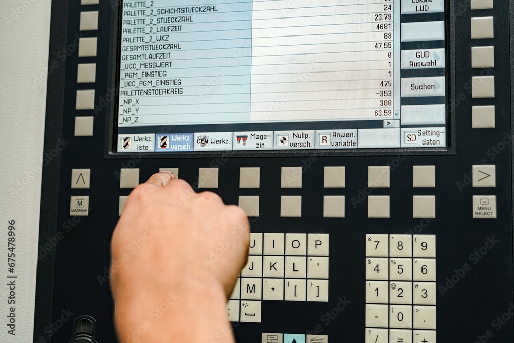 Work and control on a CNC milling and lathe. Setting up, checking and ...