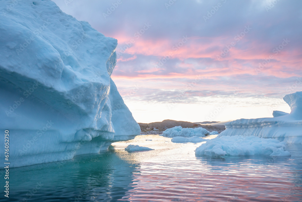 Arctic nature landscape with icebergs in Greenland icefjord with ...