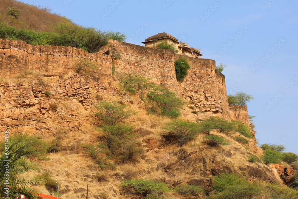 Bundi India Taragarh Fort is gigantic architecture nestled in Bundi ...