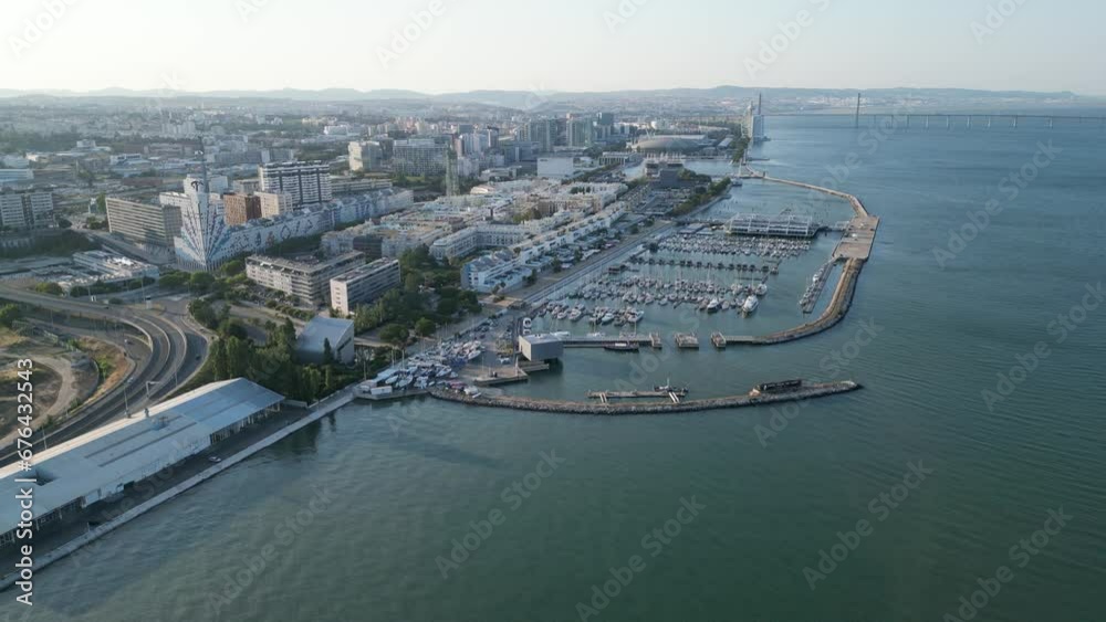 Beira Rio Tejo Portugal Braço Prata Barco Cabo Ruivo Marvila Parque ...